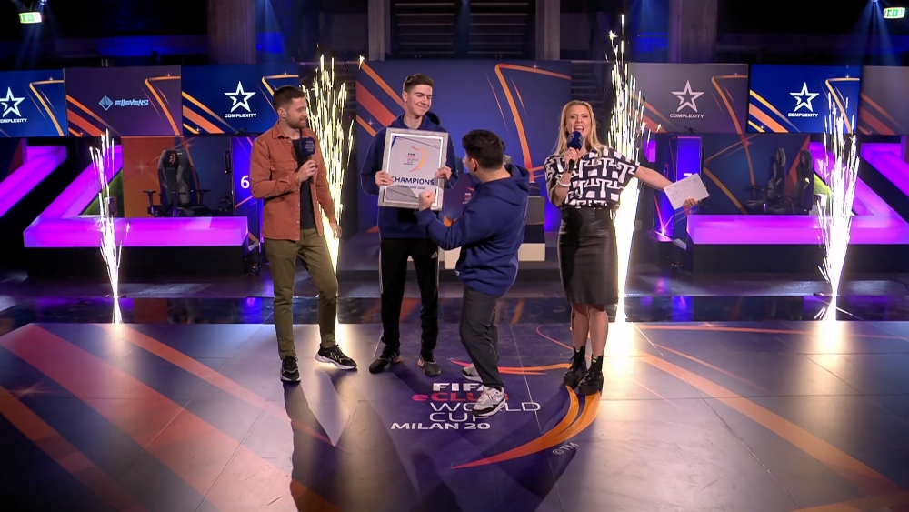 Momento da vitória dos Complexity na FIFA eClub World Cup - Fraglíder