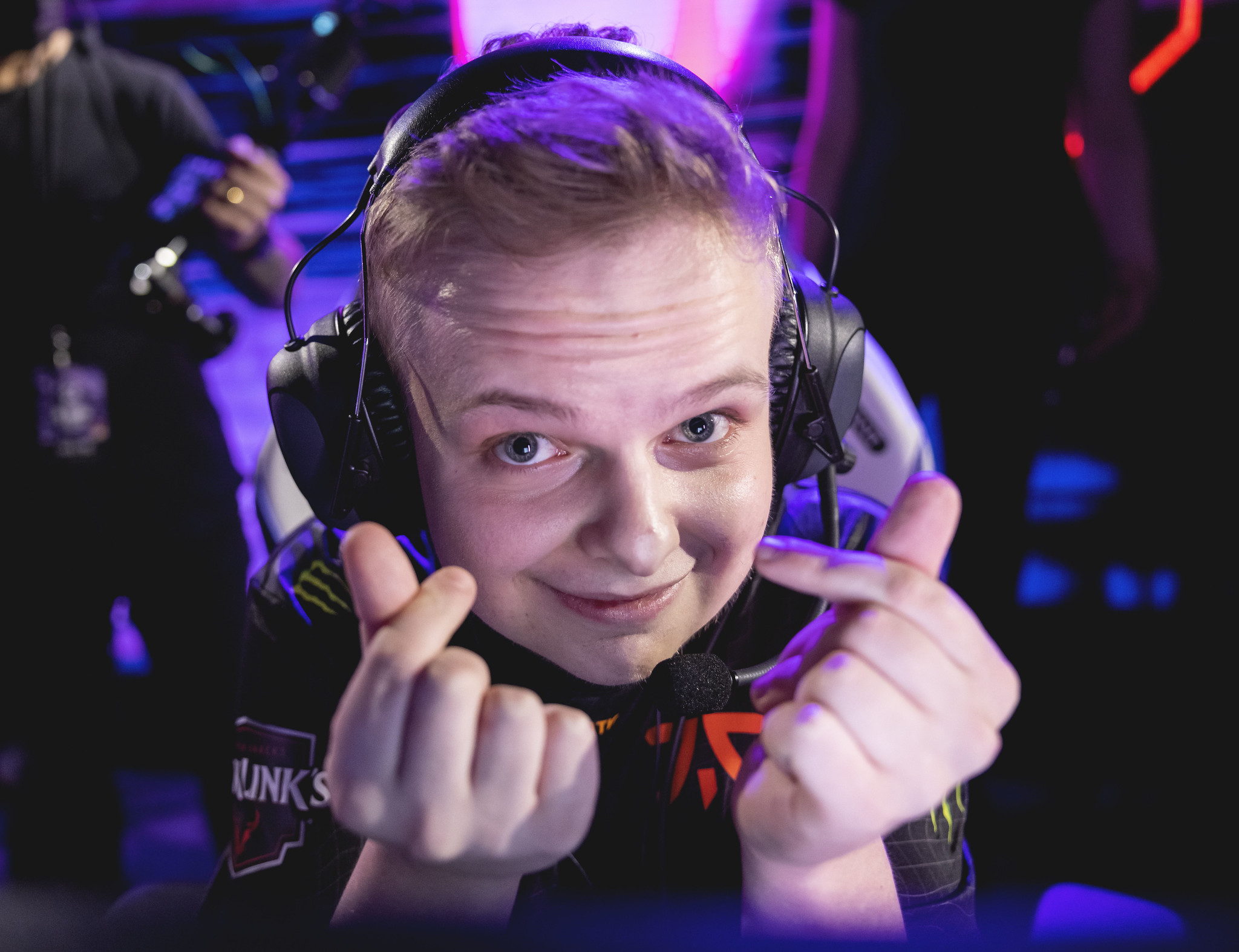 Fnatic colocam MAGNUM no banco; braveaf de saída - Fraglíder