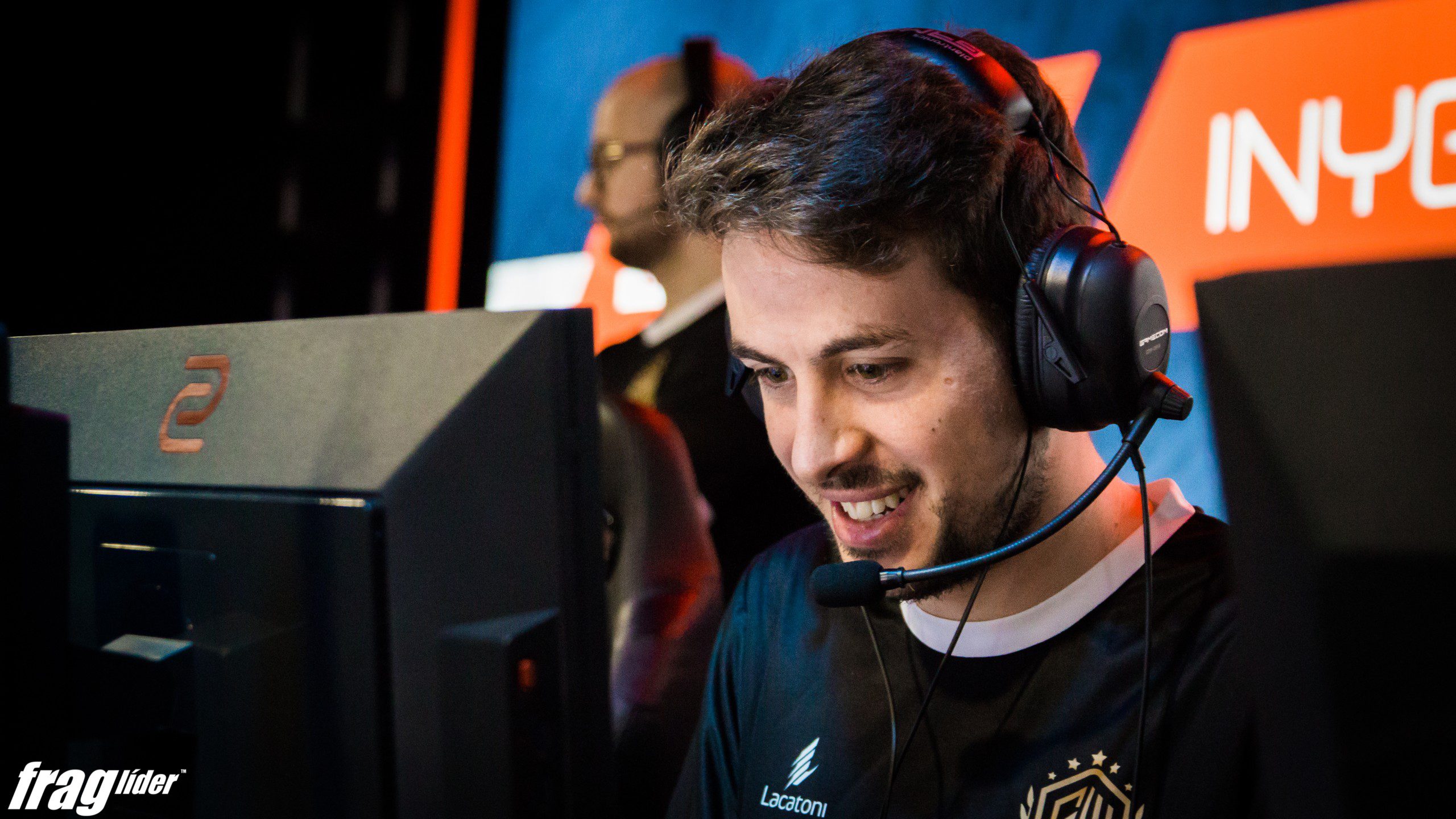Rmn é o jogador que mais vezes venceu a Master League Portugal - Fraglíder